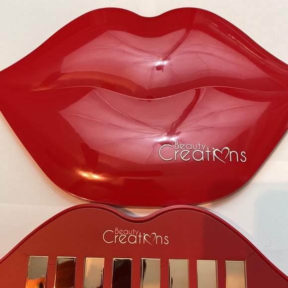 Beauty Creations Makeup Set De Labiales En Un Hermoso Estuche Decorativo En Un Hermoso Labio